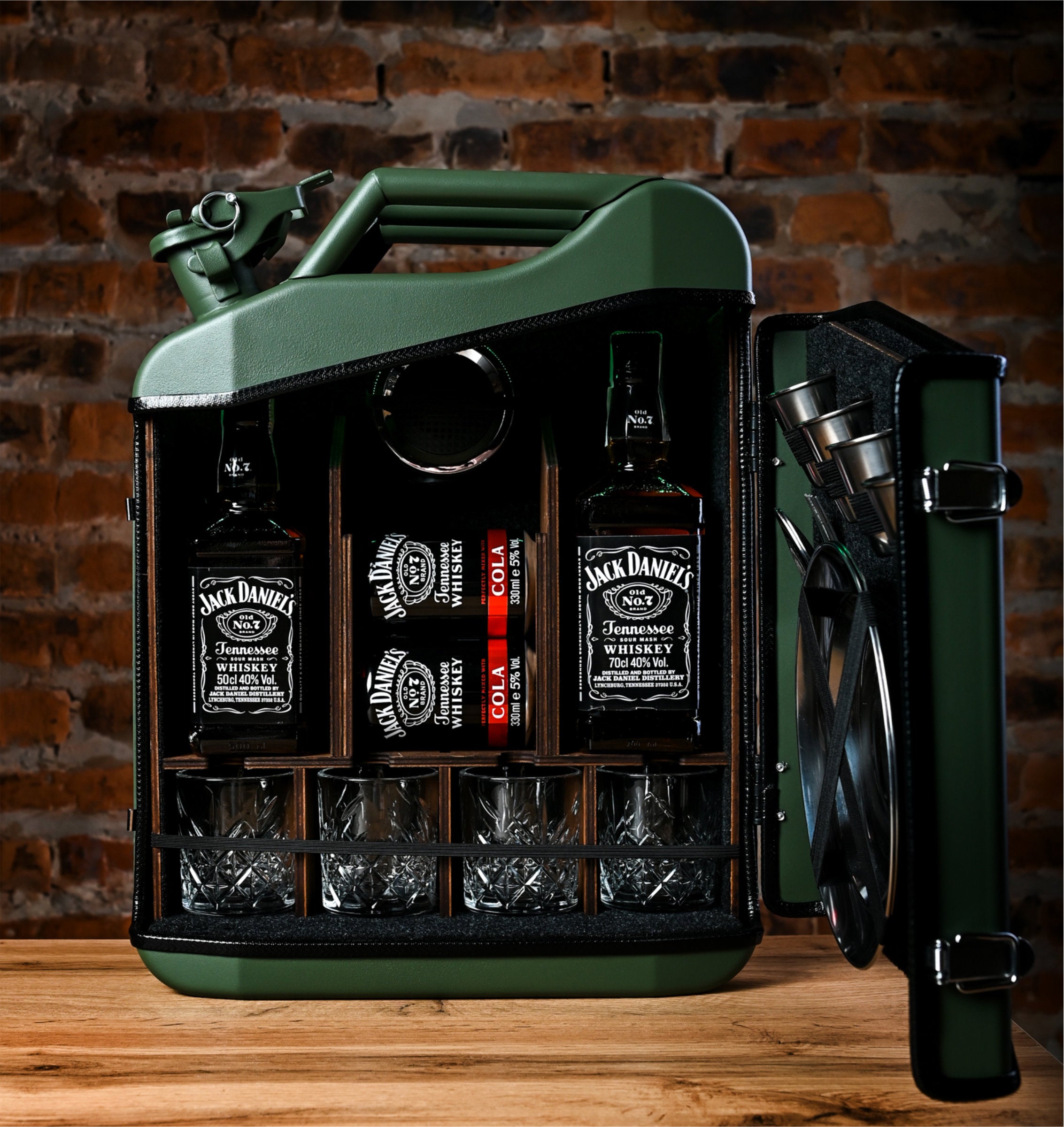 Green matte Jerrycan Mini Bar 20L with a set of dishes for 4 persons ...